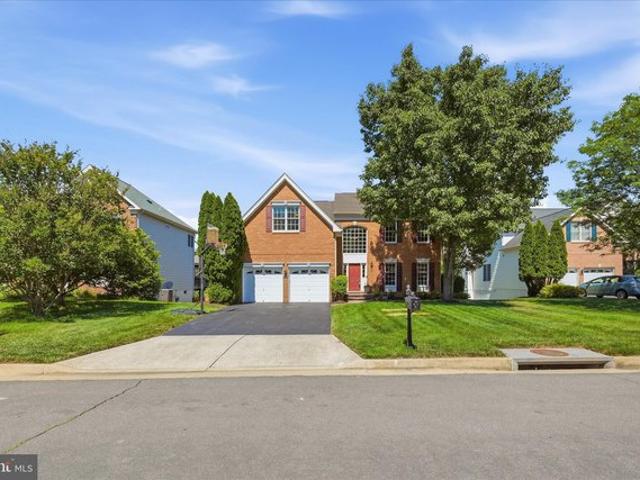 22806 Oatlands Grove Pl, Ashburn, VA 20148