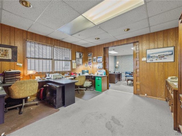 2280 Main Street