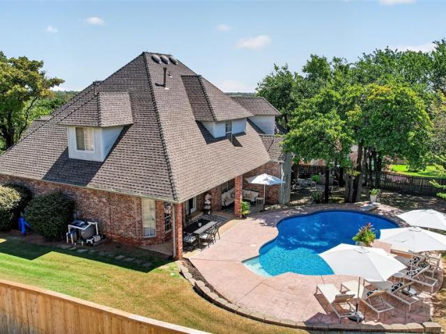 2280 Bay Hill Place