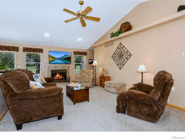 2280 Birdie Way