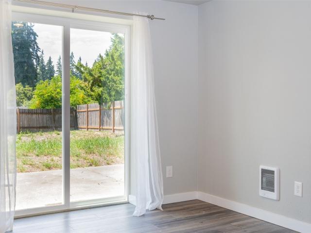 2280 rd Avenue W