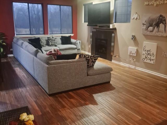 2280 W Bentley Lane