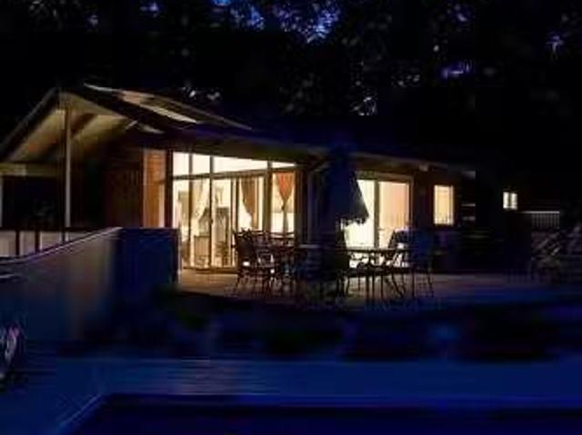 22814110 10 Shadow Ln