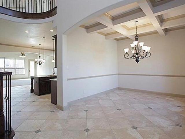 2281 Jaguar Drive