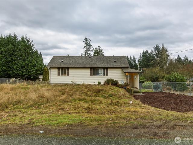 22827 Meridian Ave S, Bothell, WA 98021 | MLS #2472 | Compass