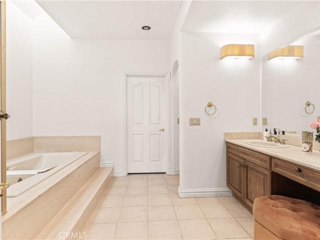2282 Canyonback Rd, Los Angeles, CA 90049 | MLS #AR26111