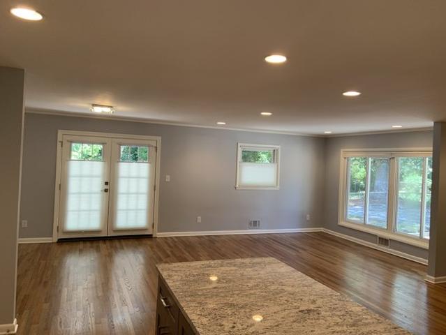 2282 Shamrock Dr, Decatur, GA 30032