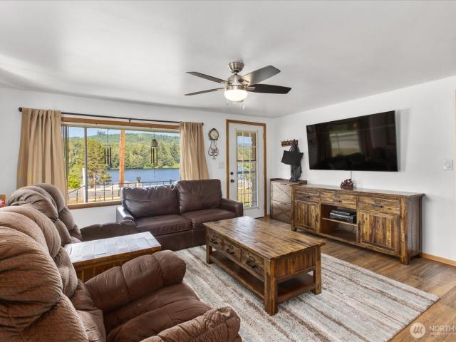 22832 State Route 9