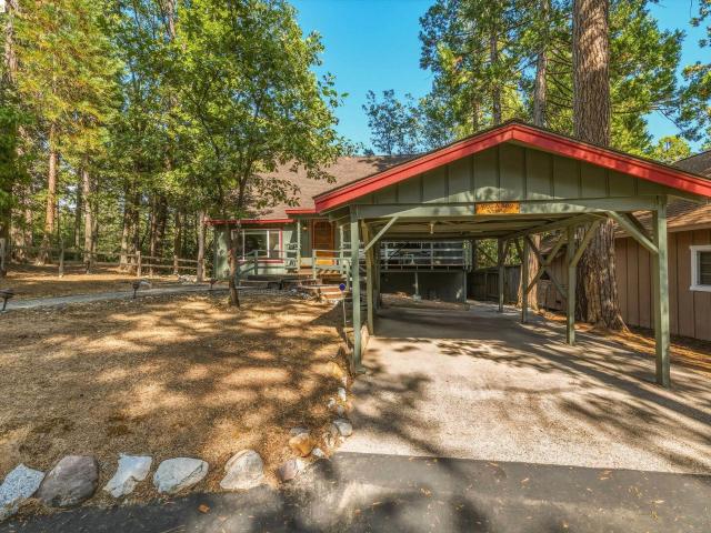 22835 Placer Dr