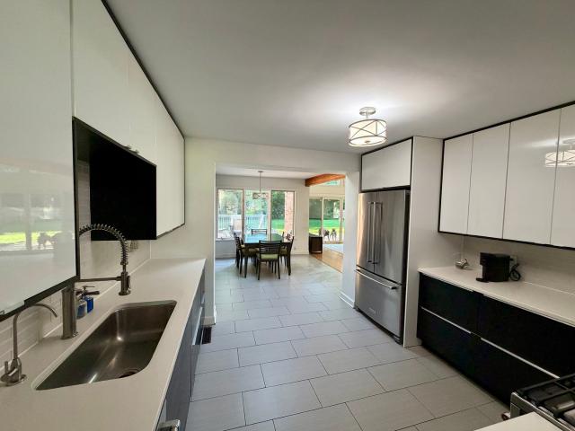 2283 Bellevue Place