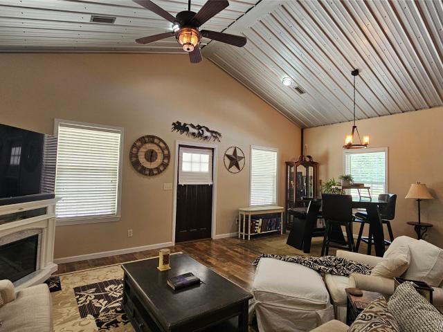 2283 County Road 50