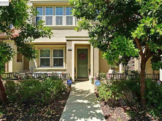 2283 Gibbons St, Hayward, CA 94541