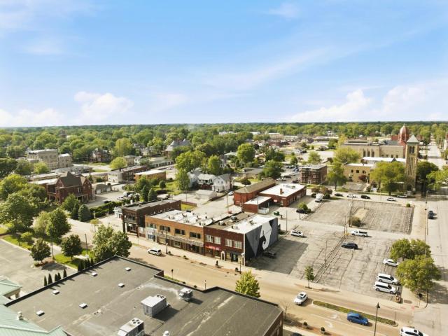 228 248 W Main Street