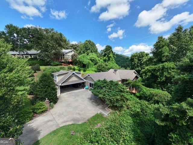 228 Country Club Dr, Clayton, GA 30525