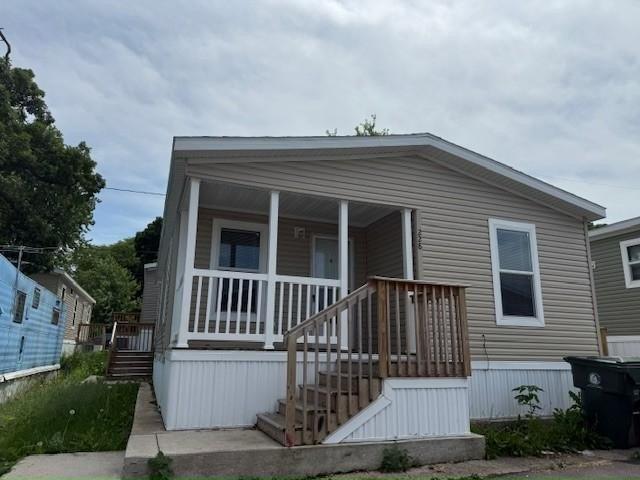 228 Cardinal Ln Unit 228, Madison, WI 53704