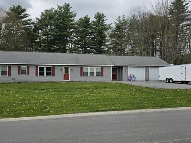 228 Carding Machine Rd, Bowdoinham, ME 04008