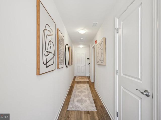 228 Chapel Court # 28E
