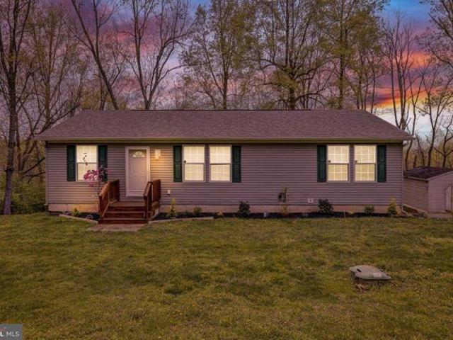 228 Chapel Hill Rd, Reading, PA 19608