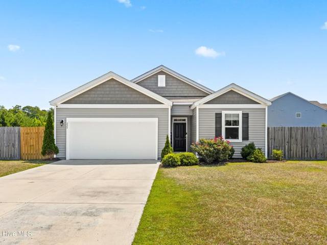 228 Cheswick Dr, Holly Ridge, NC 28445