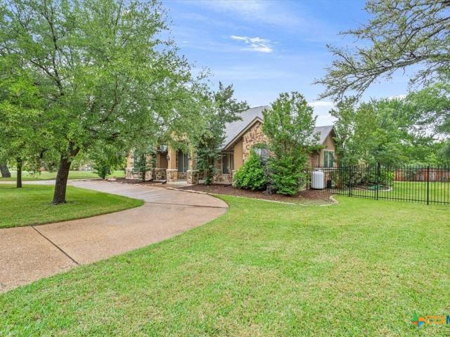 228 Claremont Dr, Belton, TX 76513 | MLS #611075 | Compass