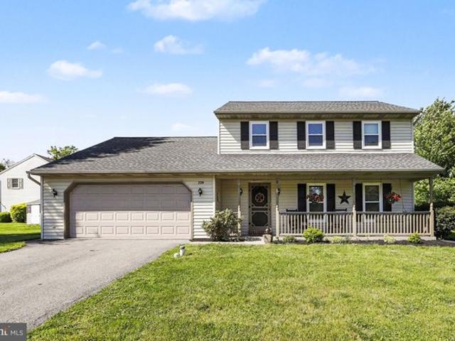 228 Cliff Ln, Elizabethtown, PA 17022