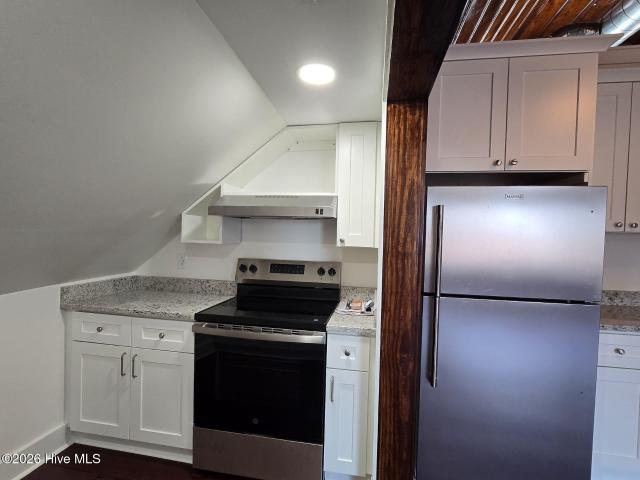 228 Craven Street # 4