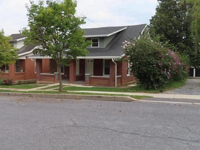 228 and 230 Rowe Ave, Greencastle, PA 17225