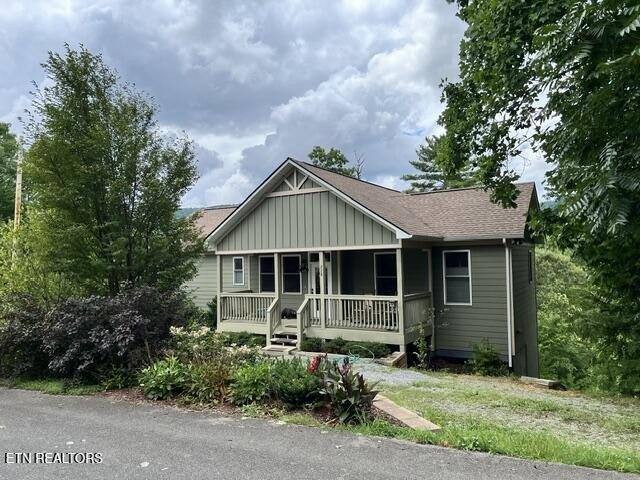 228 Ace Gap Rd, Townsend, TN 37882