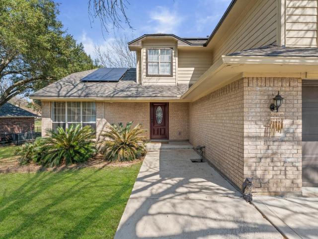 228 April Waters Dr W, Conroe, TX 77356 | MLS #91275