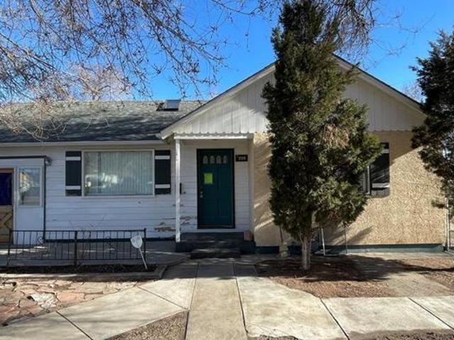 228 Arthur St, Pueblo, CO 81004