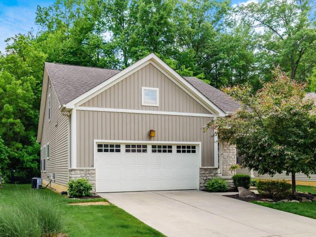 228 Autumn Way