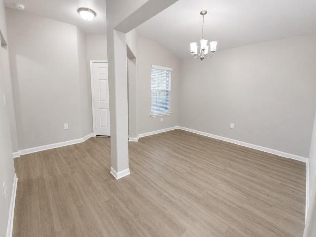 228 Avalanche Ave