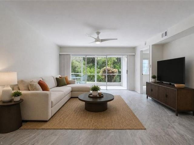 228 Belina Dr Unit 5 605, Naples, FL 34104