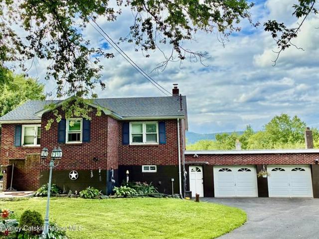 228 Bruynswick Rd, New Paltz, NY 12561