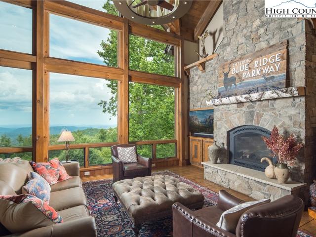 228 Goldenrod Road