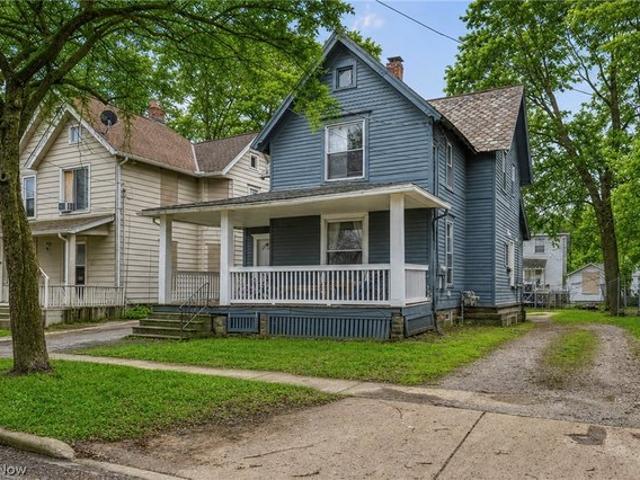 228 Gates Ave, Elyria, OH 44035