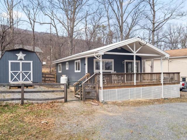 228 Graywolf Trail