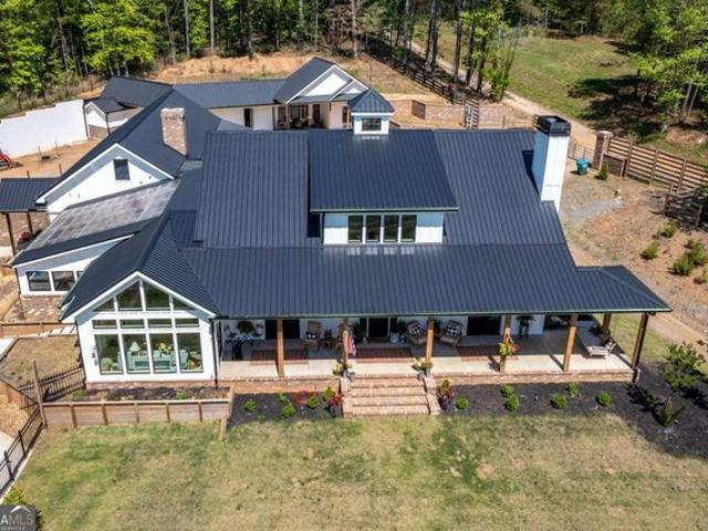 228 Grey Squirrel Pt, Talking Rock, GA 30175