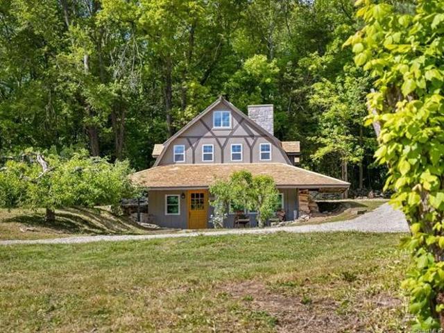 228 Dow Rd, Plainfield, CT 06374