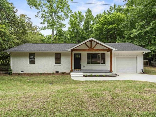 228 Dominick St, Prosperity, SC 29127