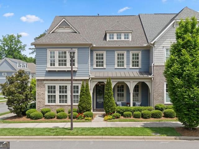 228 Dawson Dr, Woodstock, GA 30188