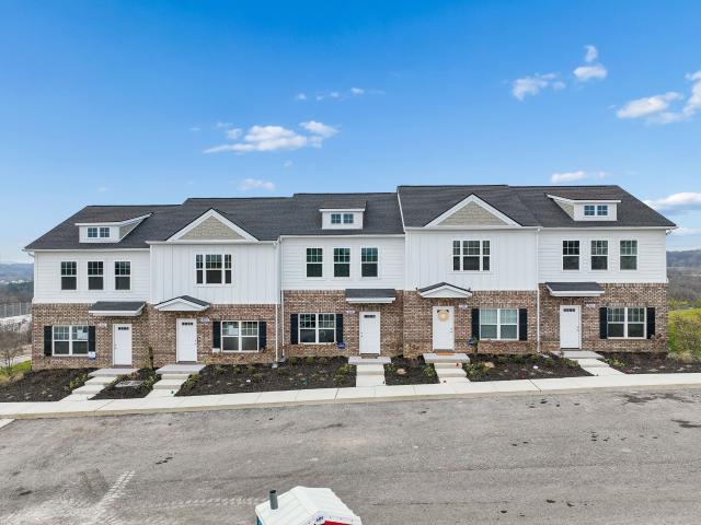 228 Dry Creek Commons
