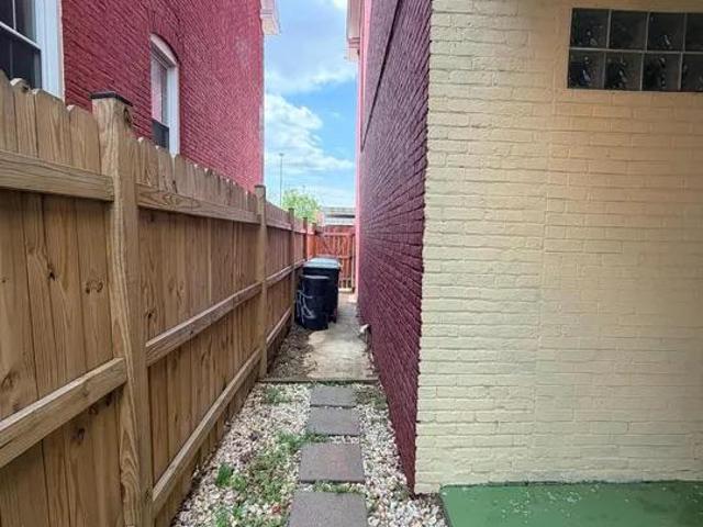 228 E Washington Street