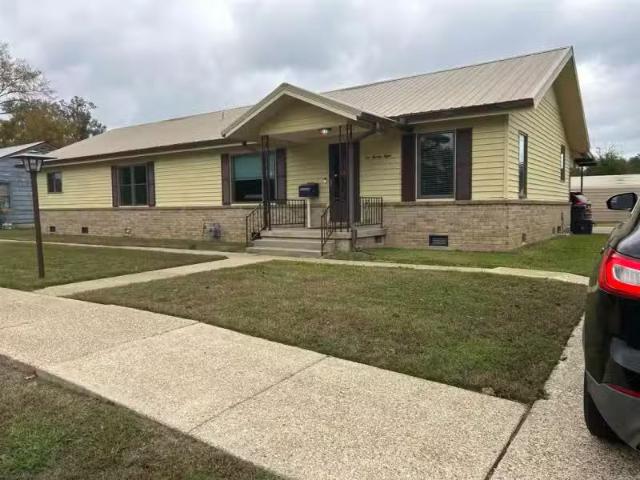 228 E INGRAM ST, EAST CAMDEN, AR 71701