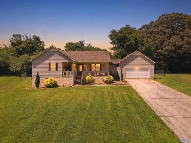 228 Kassidy Dr, Arab, AL 35016