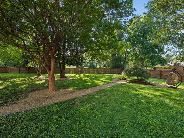 228 Kensington Pl
