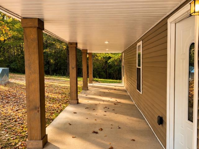 228 Henryville Rd