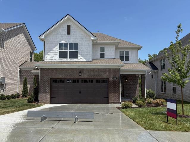 228 Hudson Dr, Gallatin, TN 37066