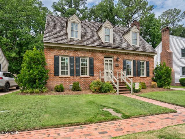 228 Old Colony Way