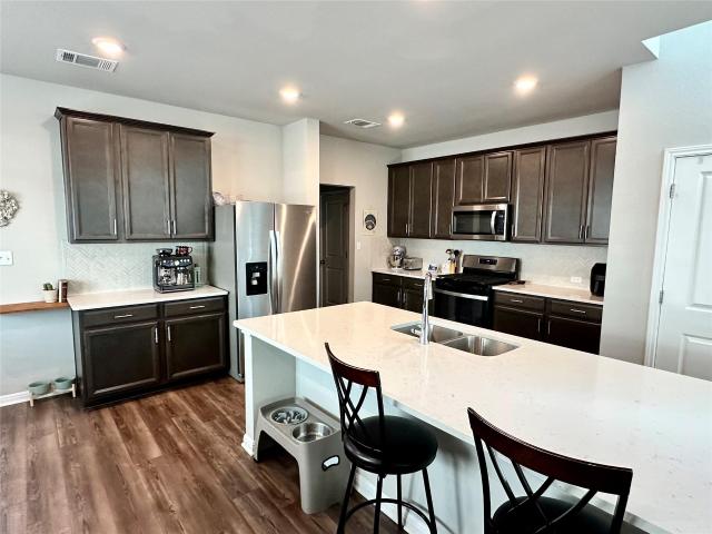 228 Lost Mine Peak Ln